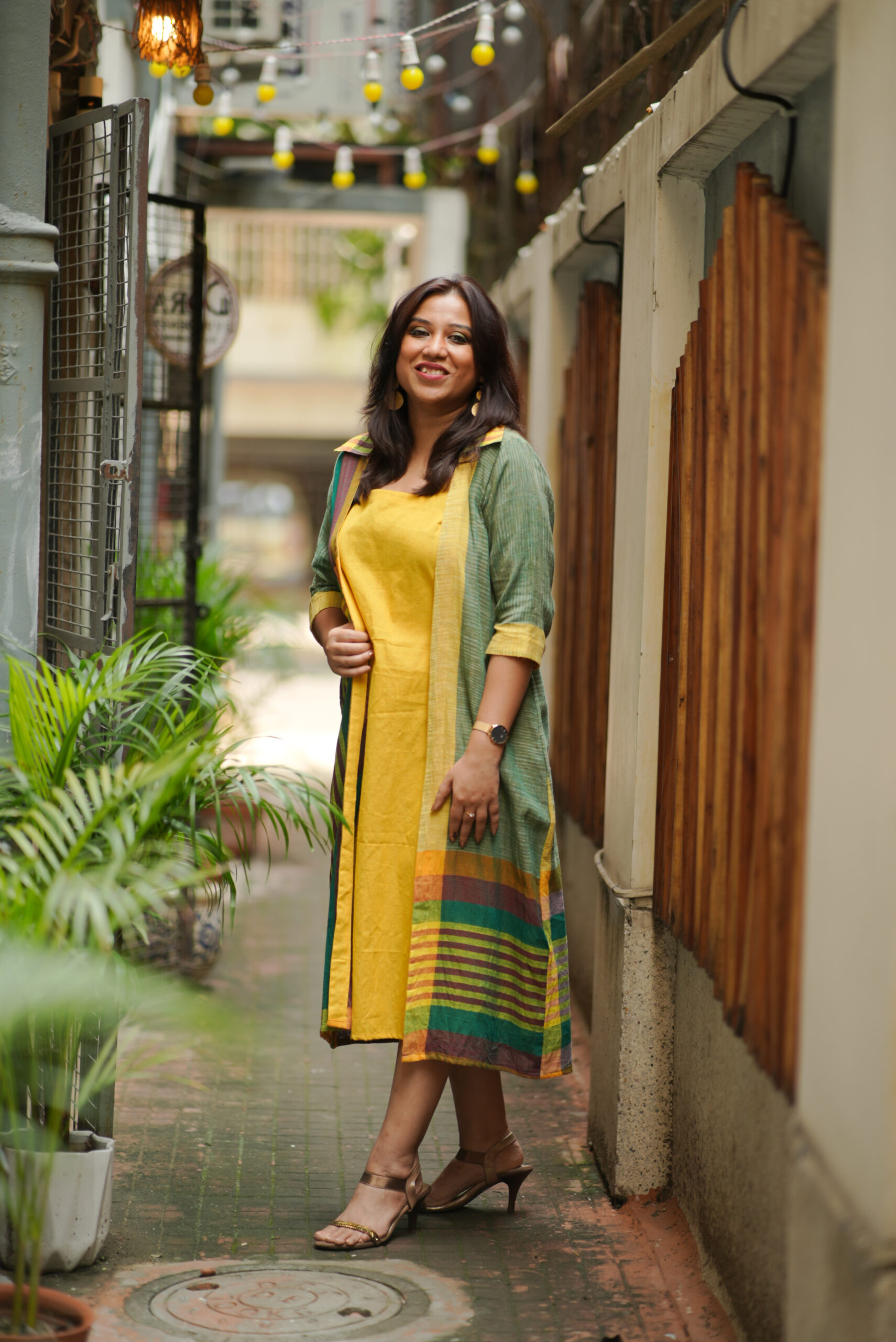 Gamchha Notched Collar Shrug with A line Sleeveless Inner - Shohaag